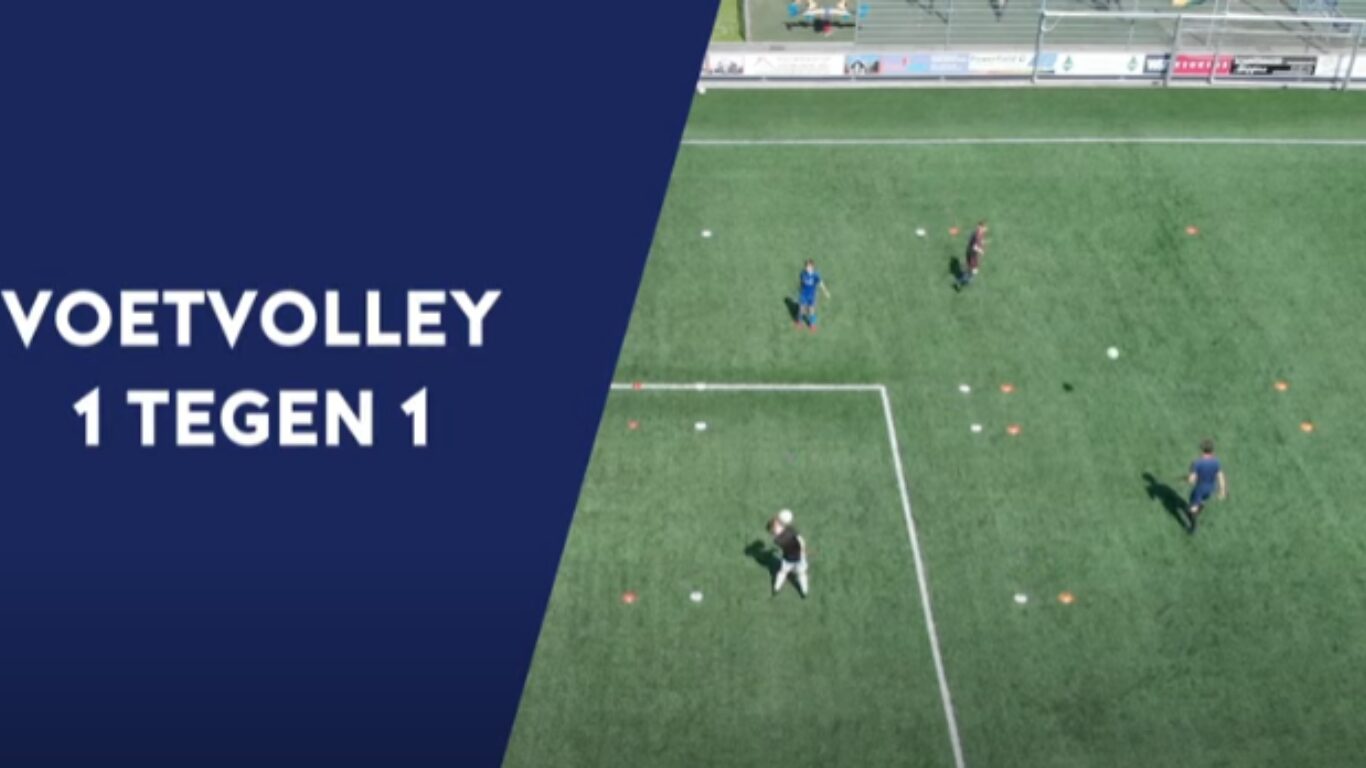 Voetvolley 1 tegen 1 | KNVB Rinus